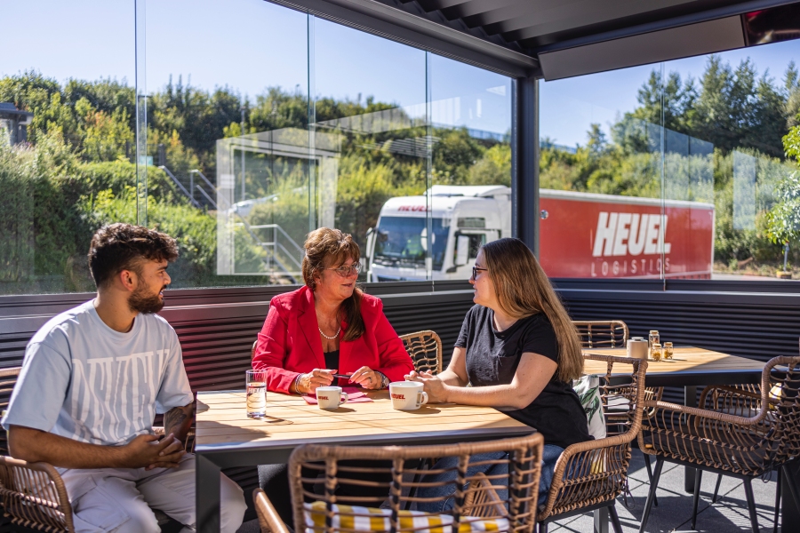 Heuel Logistics - KFZ-Mechatroniker