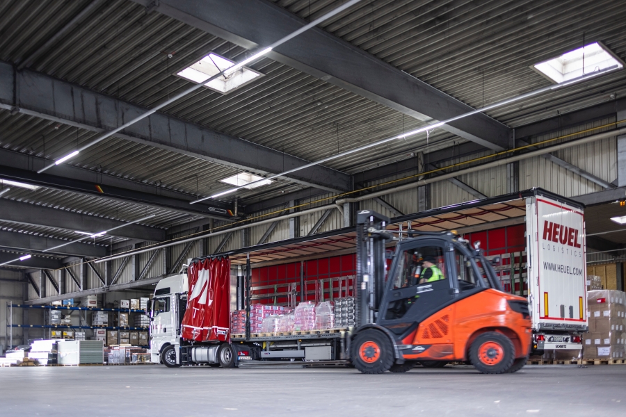 Heuel Logistics - Transportunternehmen